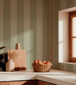 Palmeral Wallpaper in Green by Coordonne | Jane Clayton