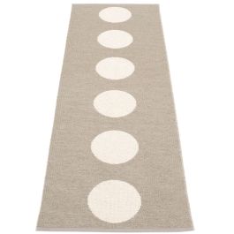 Vera Runner Rug in Mud/Vanilla by Pappelina | Jane Clayton