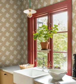 Annie Wallpaper in Honey by Sandberg | Jane Clayton