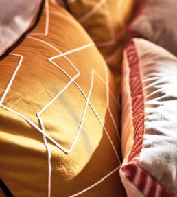 Extensity Fabric in Calico Ebony by Harlequin | Jane Clayton